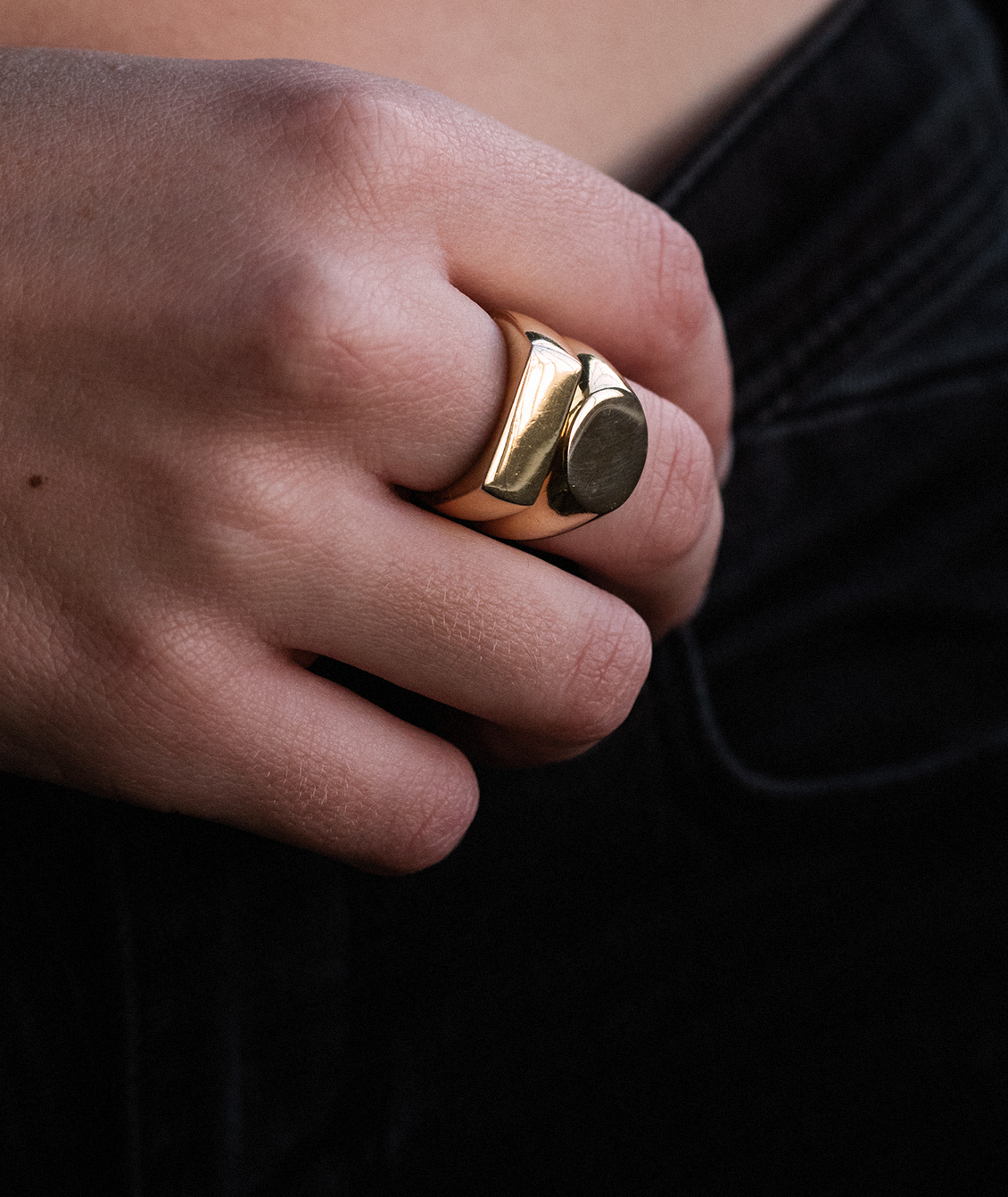 Dean Ring - ΚΟΣΜΗΜΑΤΑ